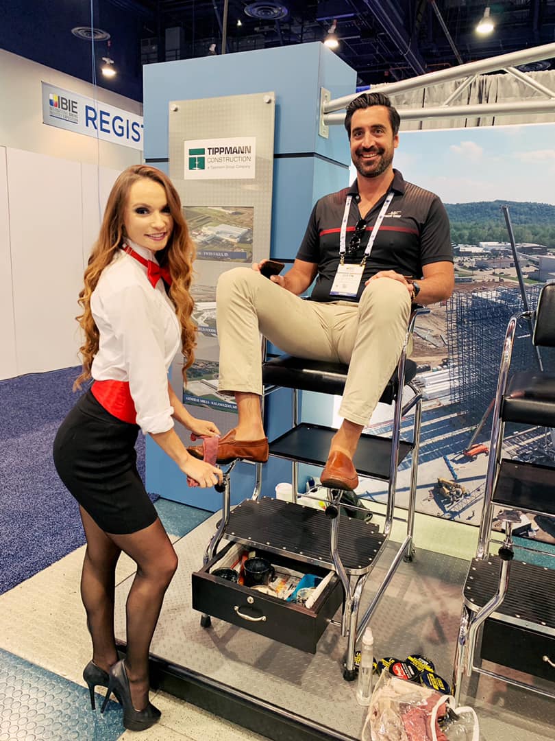 Welcome Divine Shoe Shines